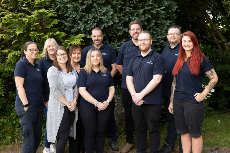 Mobile Support Team | Professional Engineers Here To Help